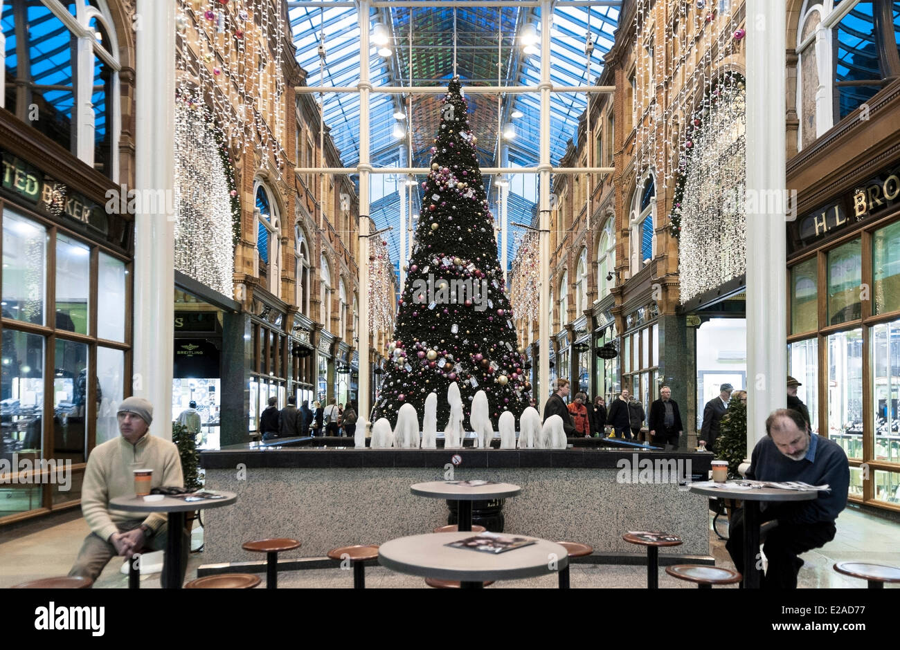 King edward street leeds hi-res stock photography and images - Alamy