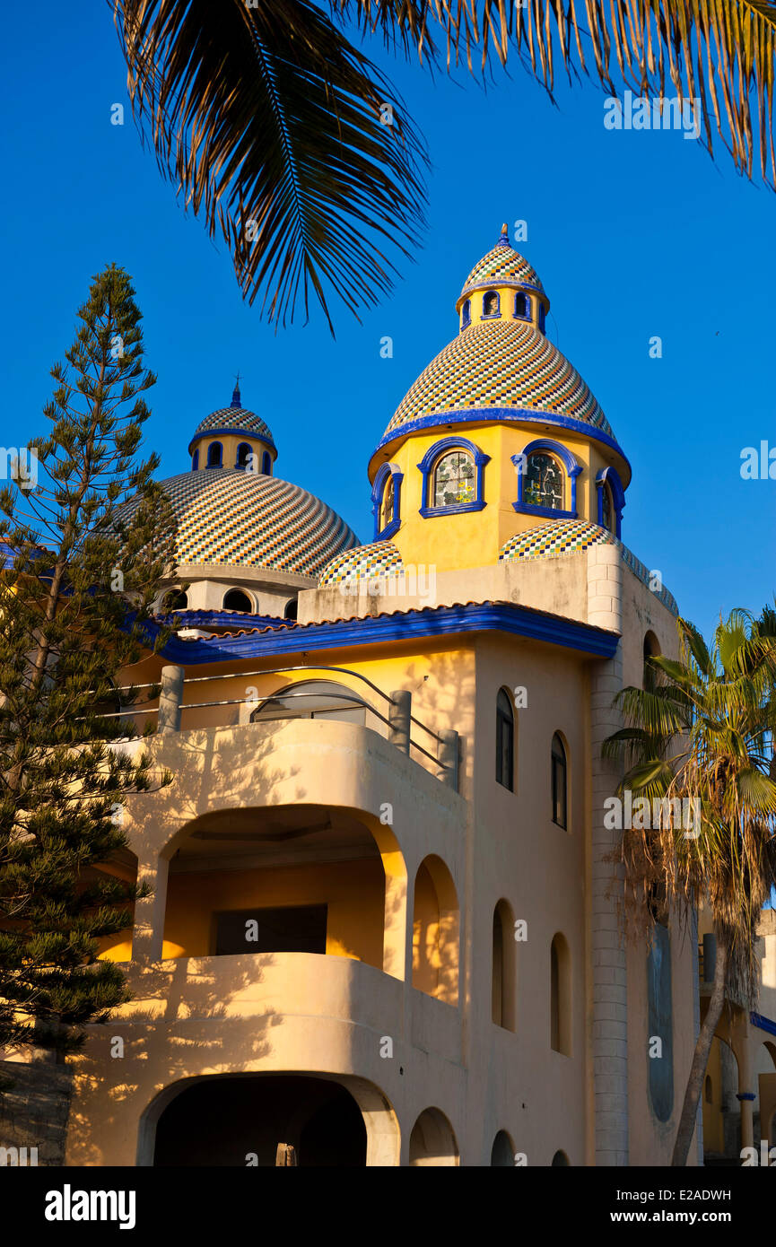 Mexico sinaloa state mazatlan palm hi-res stock photography and images ...