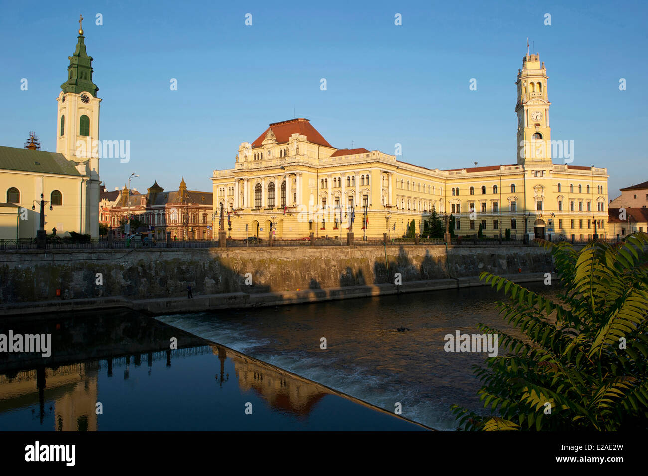 La piata unirii hi-res stock photography and images - Alamy