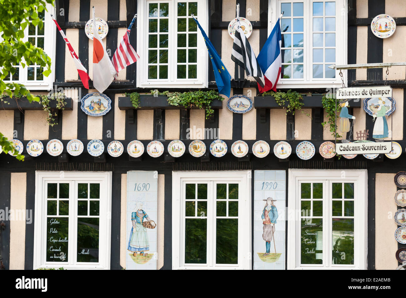 Flag of quimper hi-res stock photography and images - Alamy