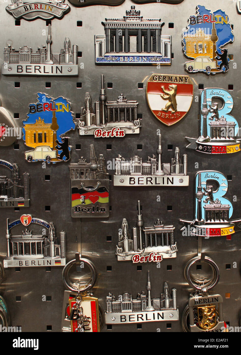 Magnets with Berlin landmarks like the Brandenburg Gate and Televison ...