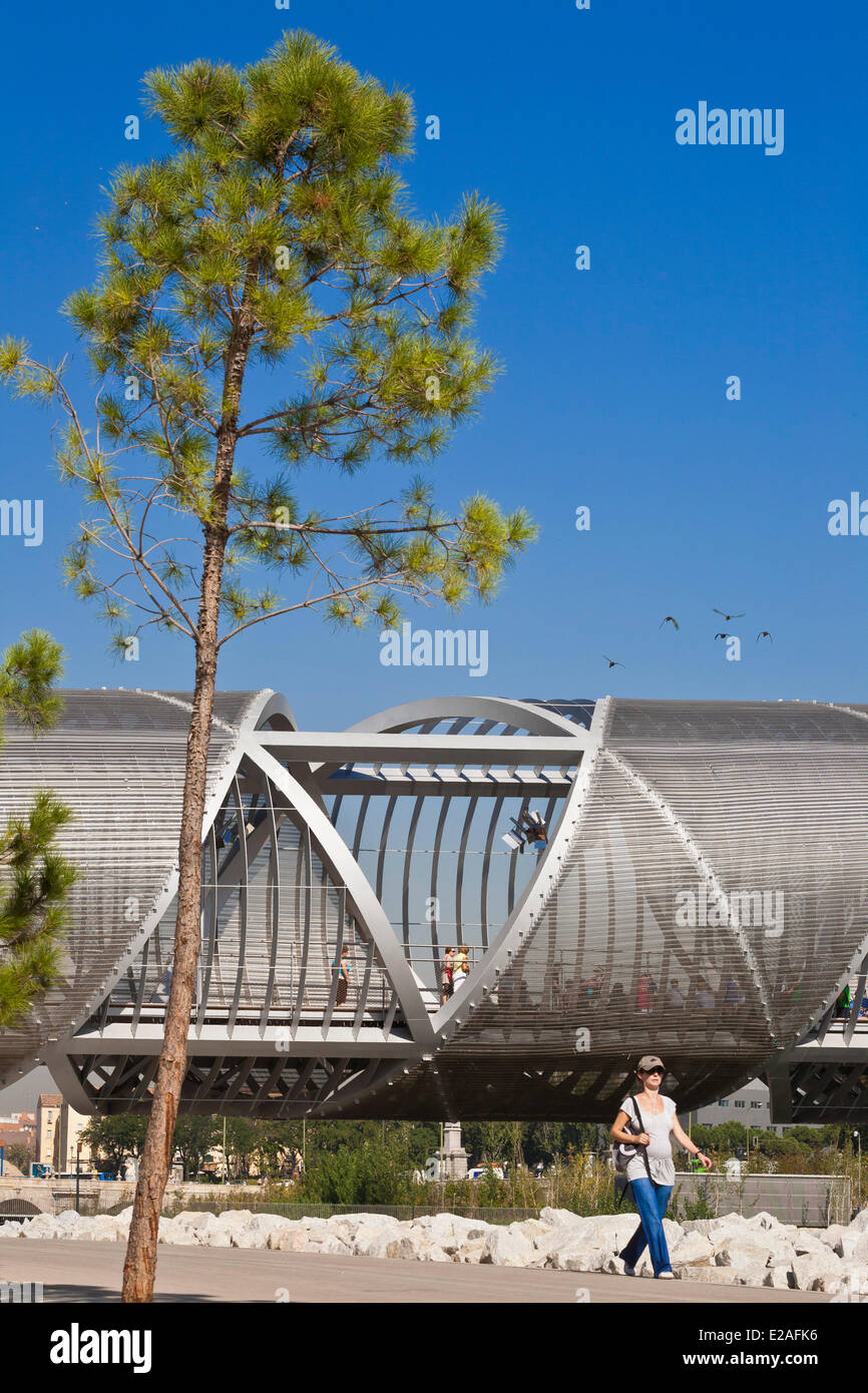 Rio Manzanares River High Resolution Stock Photography and Images - Alamy