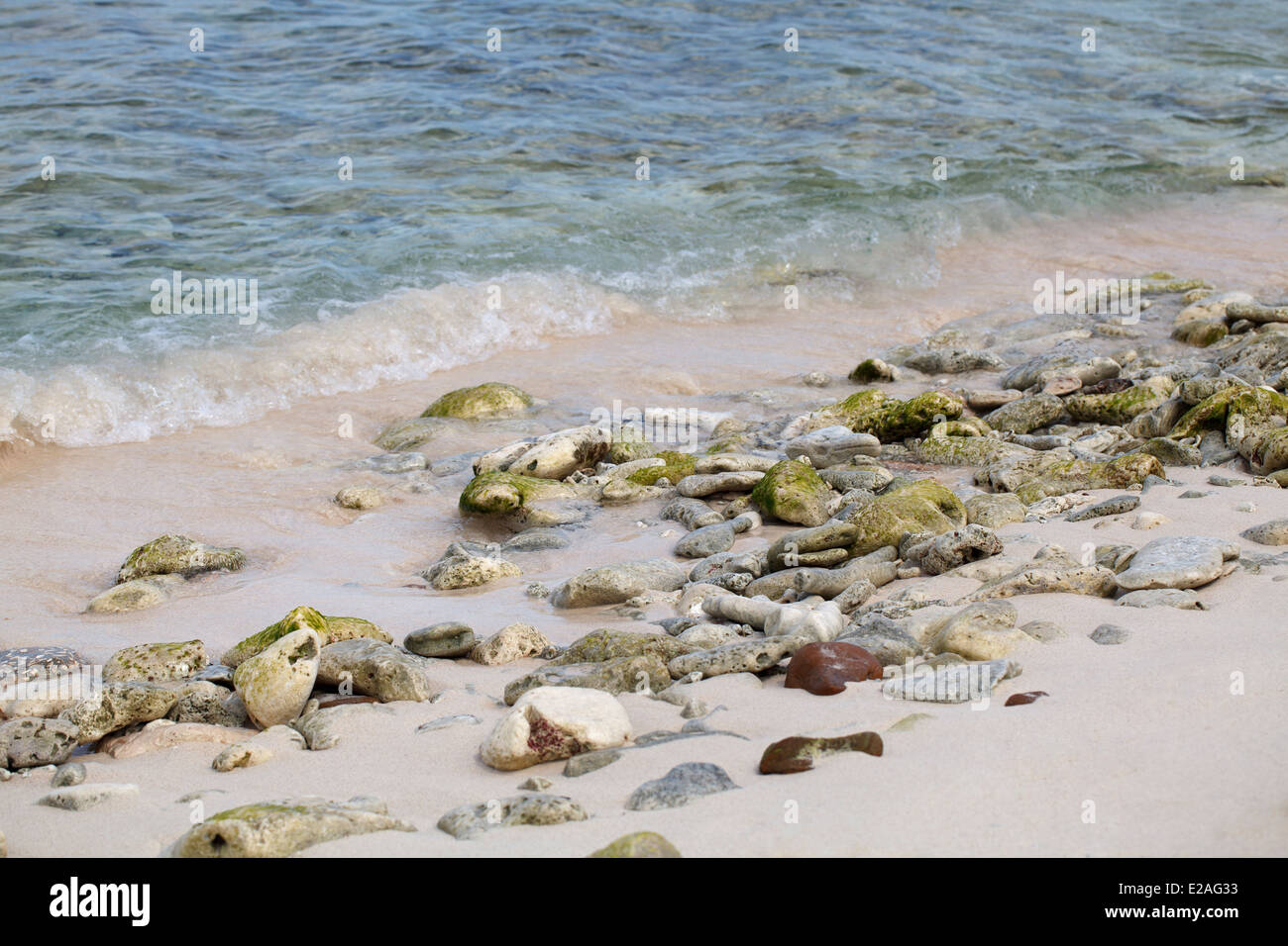 Photo of zen stones on a beach hi-res stock photography and images - Alamy