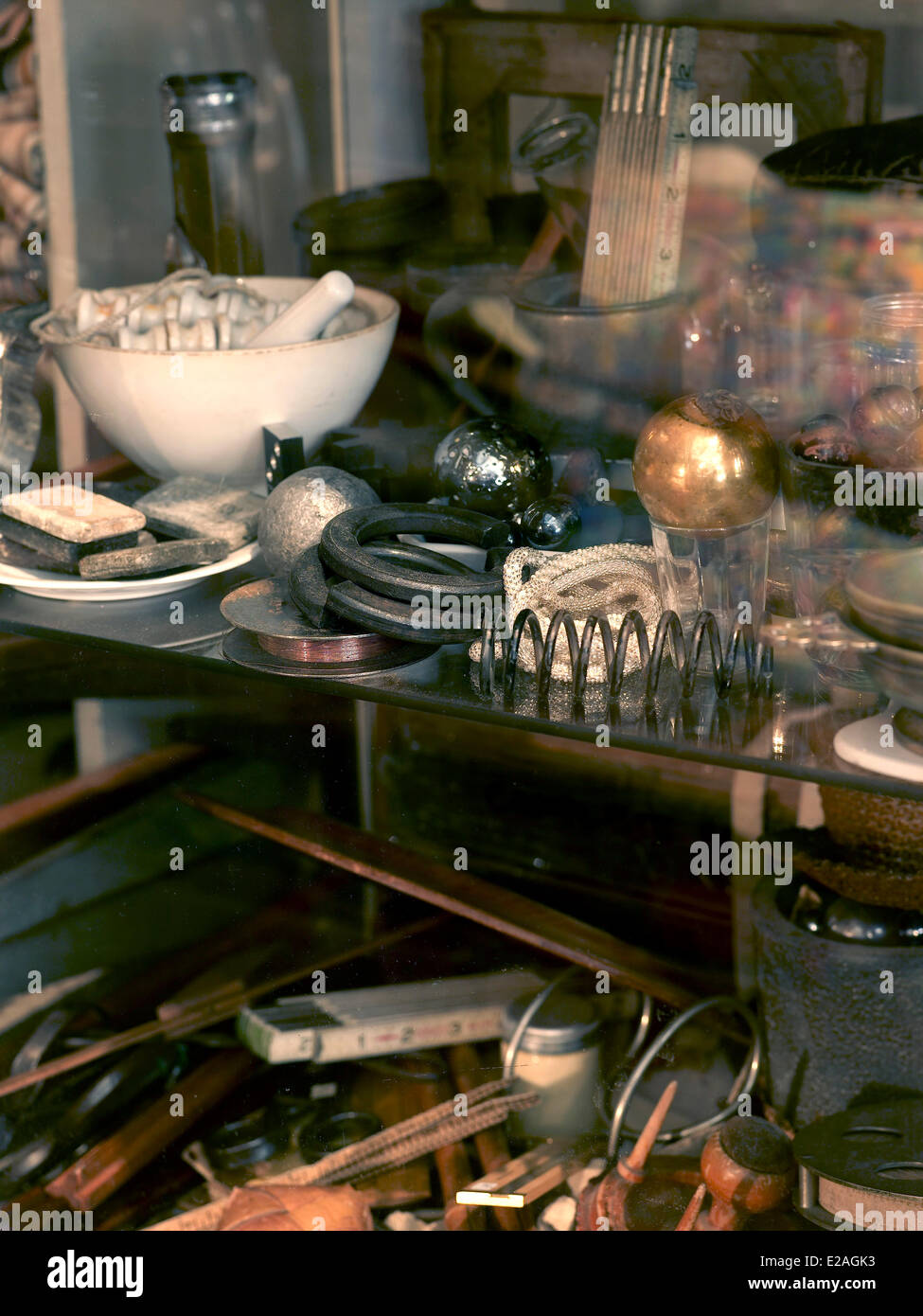 United States, New York, feature : New York Confidential, antiquarian ...