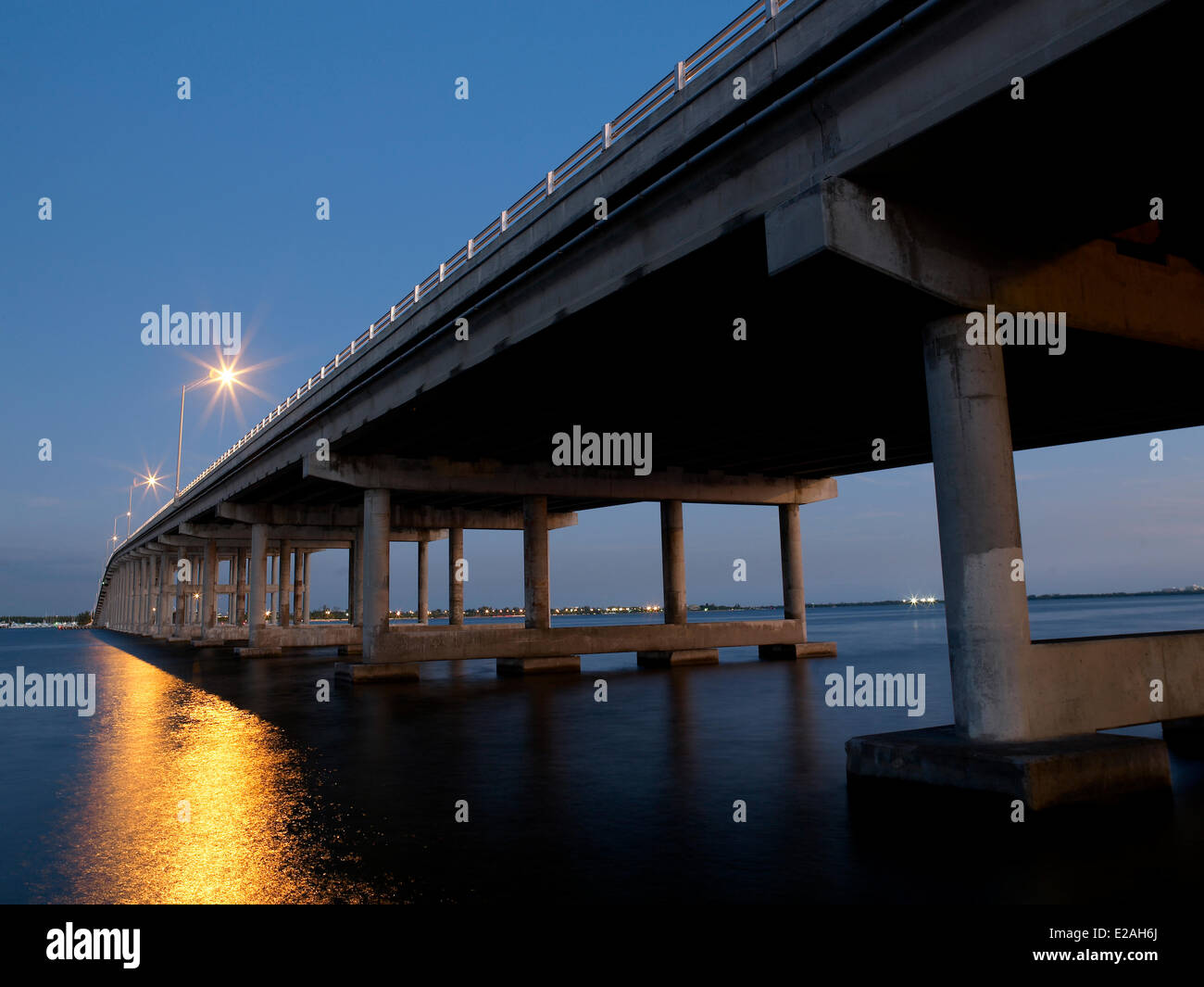 Miam pylon hi-res stock photography and images - Alamy