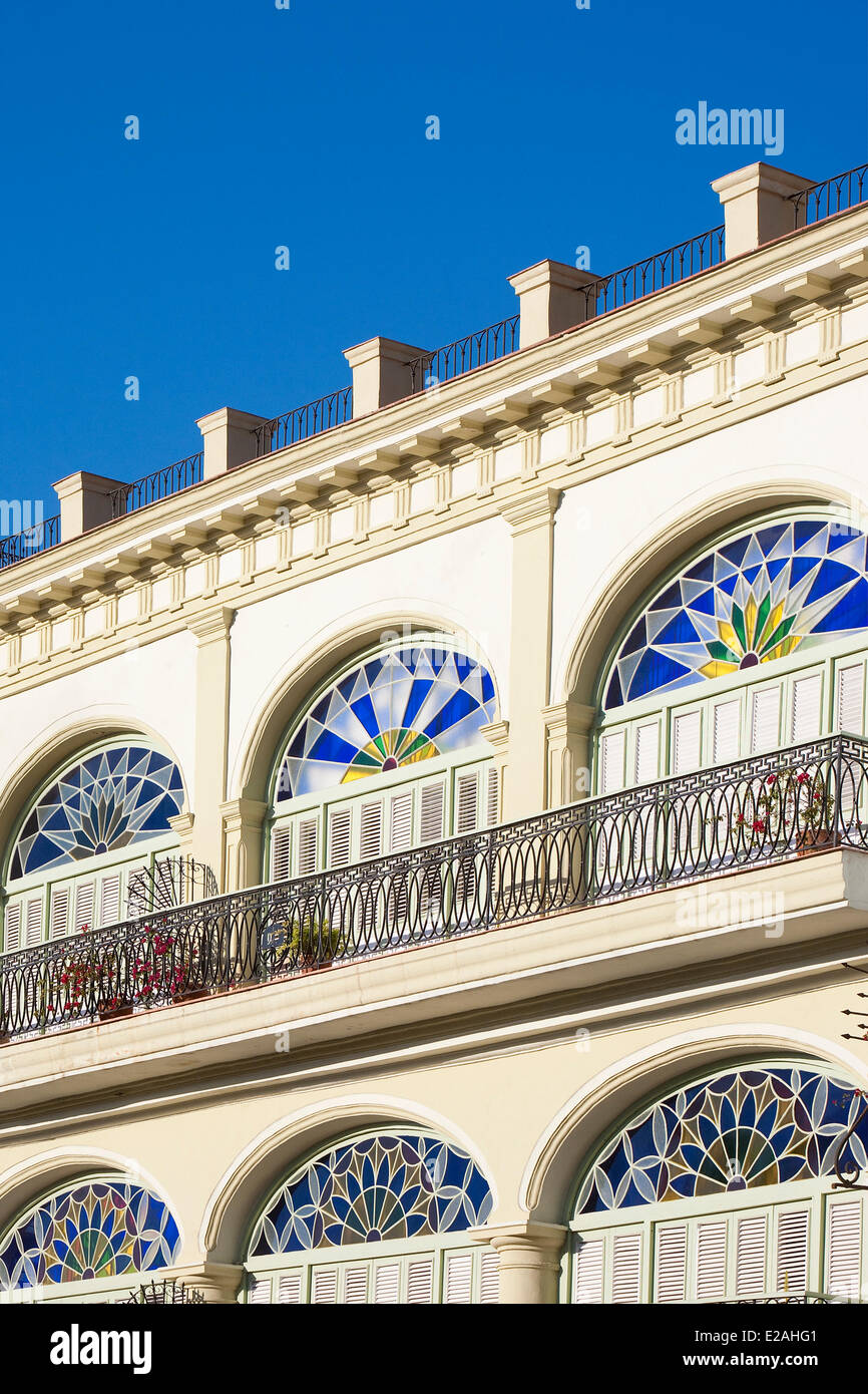 Cuba window shutters hi-res stock photography and images - Alamy