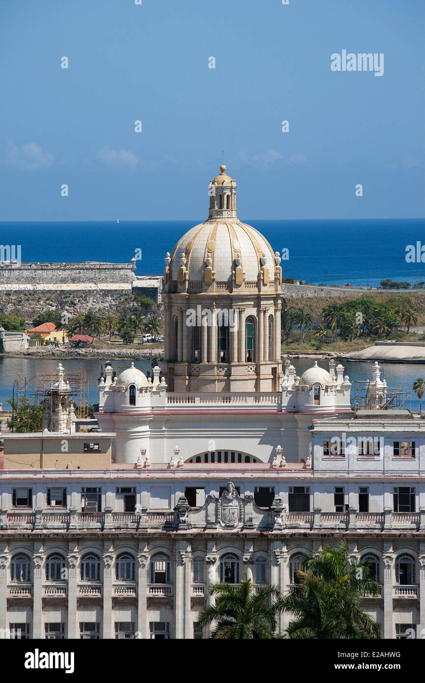 Centro de ciudad colonial hi-res stock photography and images - Alamy