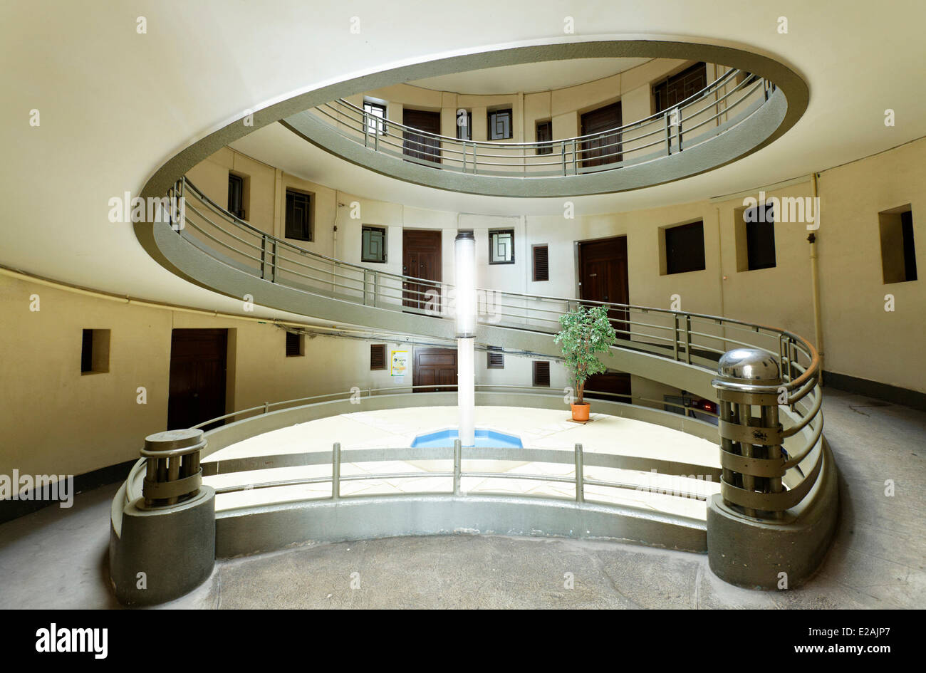 Identical Buildings High Resolution Stock Photography and Images - Alamy