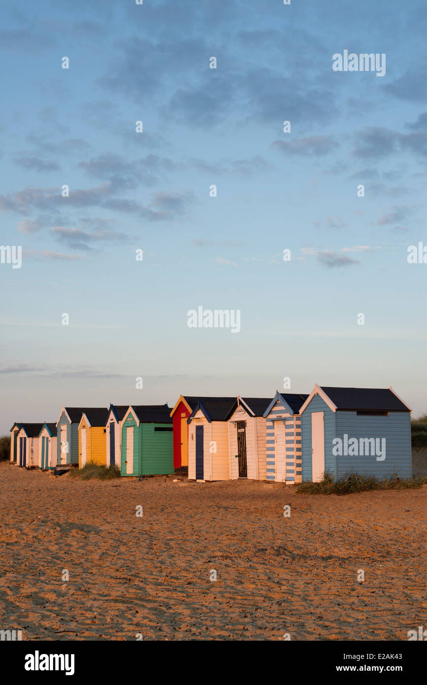 Seafront promenade seaside beach huts hi-res stock photography and ...