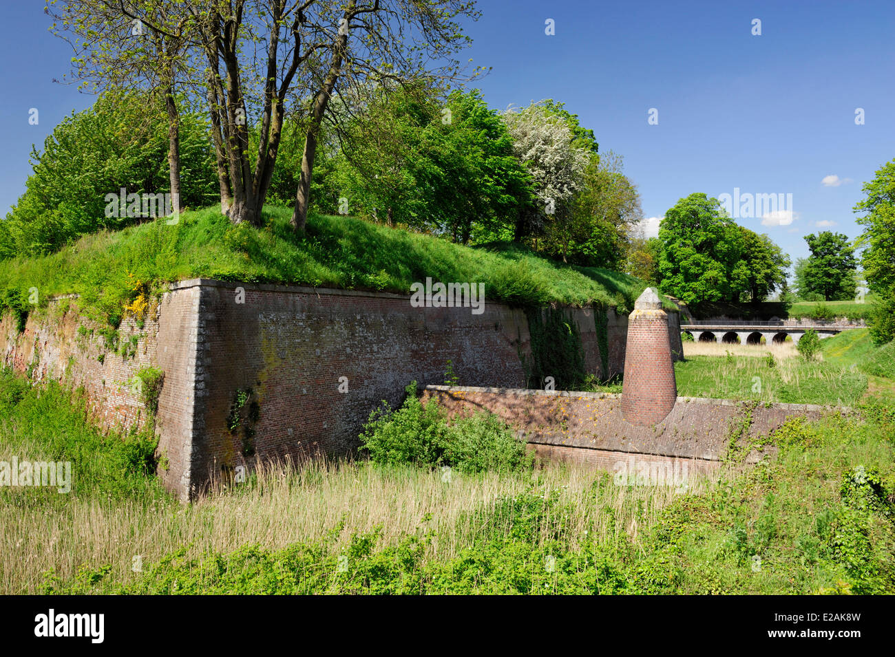France, North, Le Quesnoy, ramparts overgrown with greenery Stock Photo ...