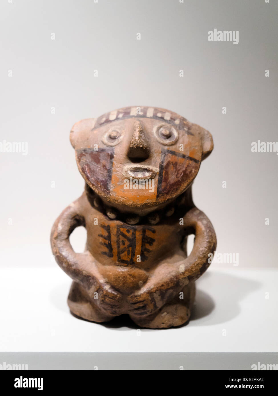 Sculpted vessel Huari Transitional period 800 AD - 1300 AD Museo de ...