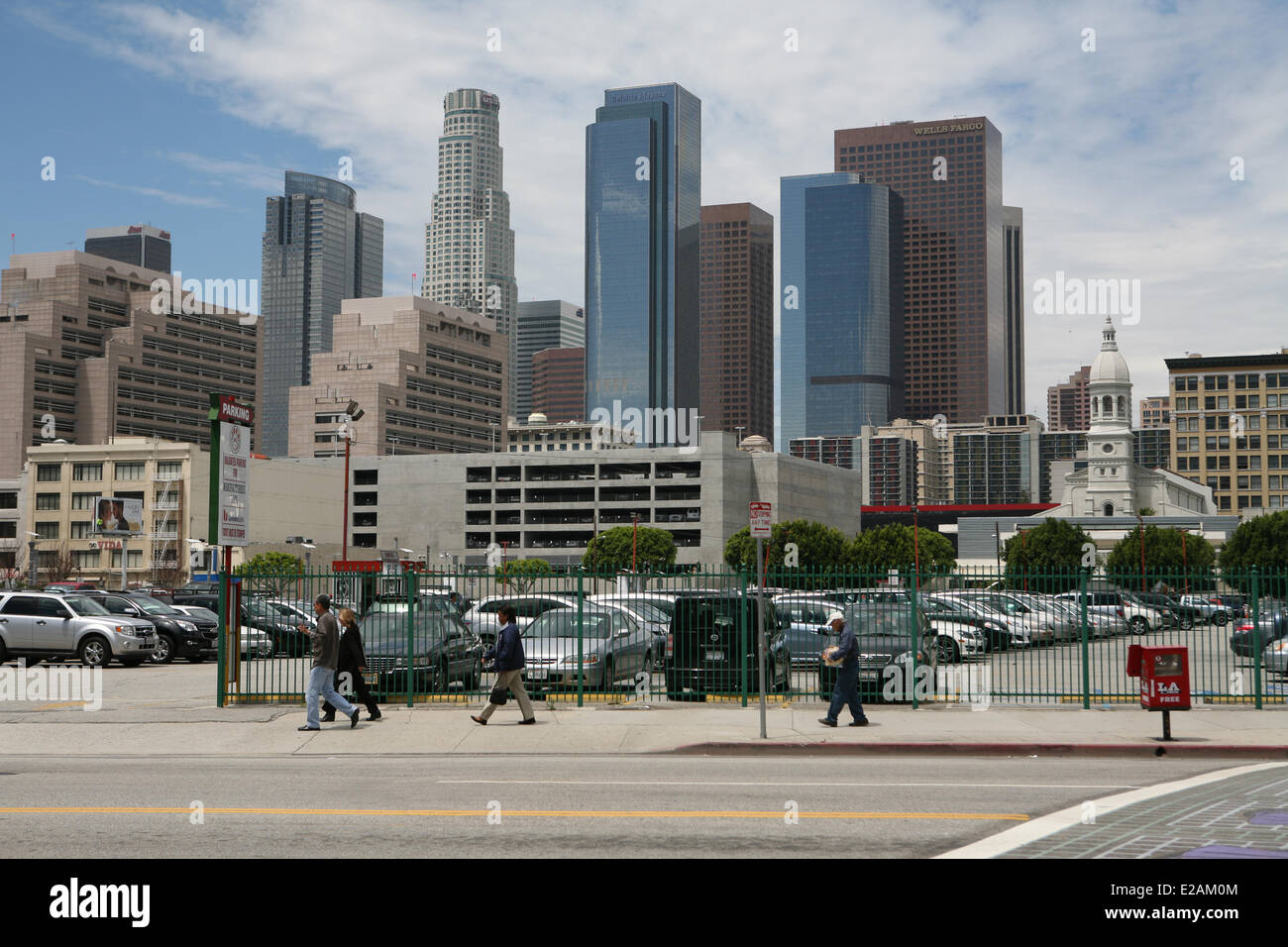 Downtown los angeles people hi-res stock photography and images - Alamy