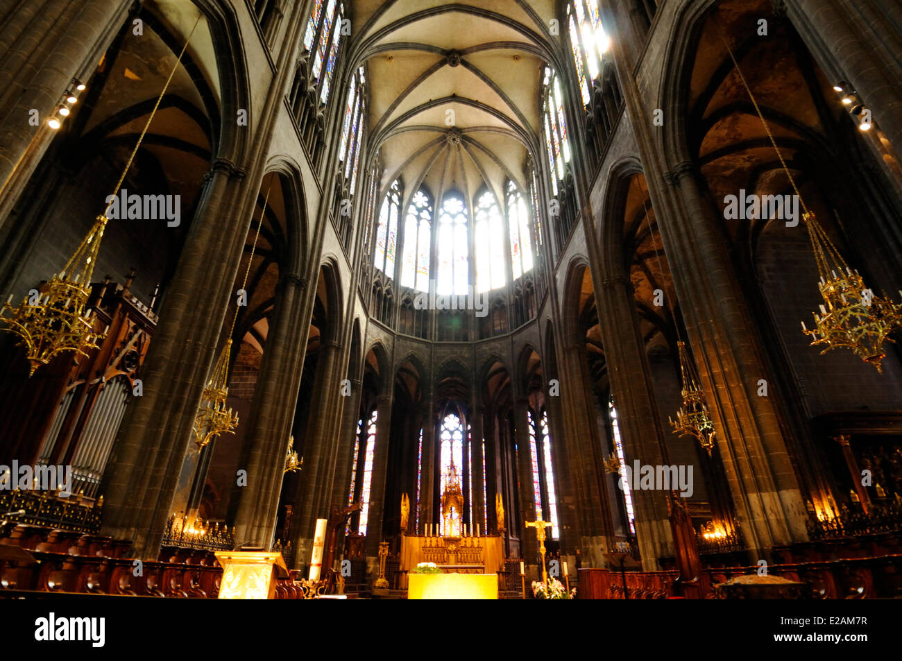 Altar dome hi-res stock photography and images - Alamy