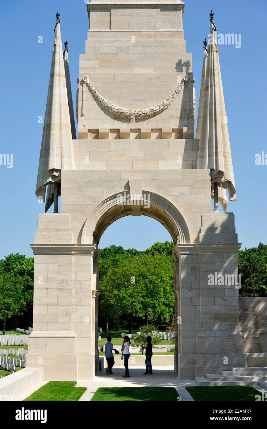 France, Pas de Calais, Etaples, british military cemetery from World ...