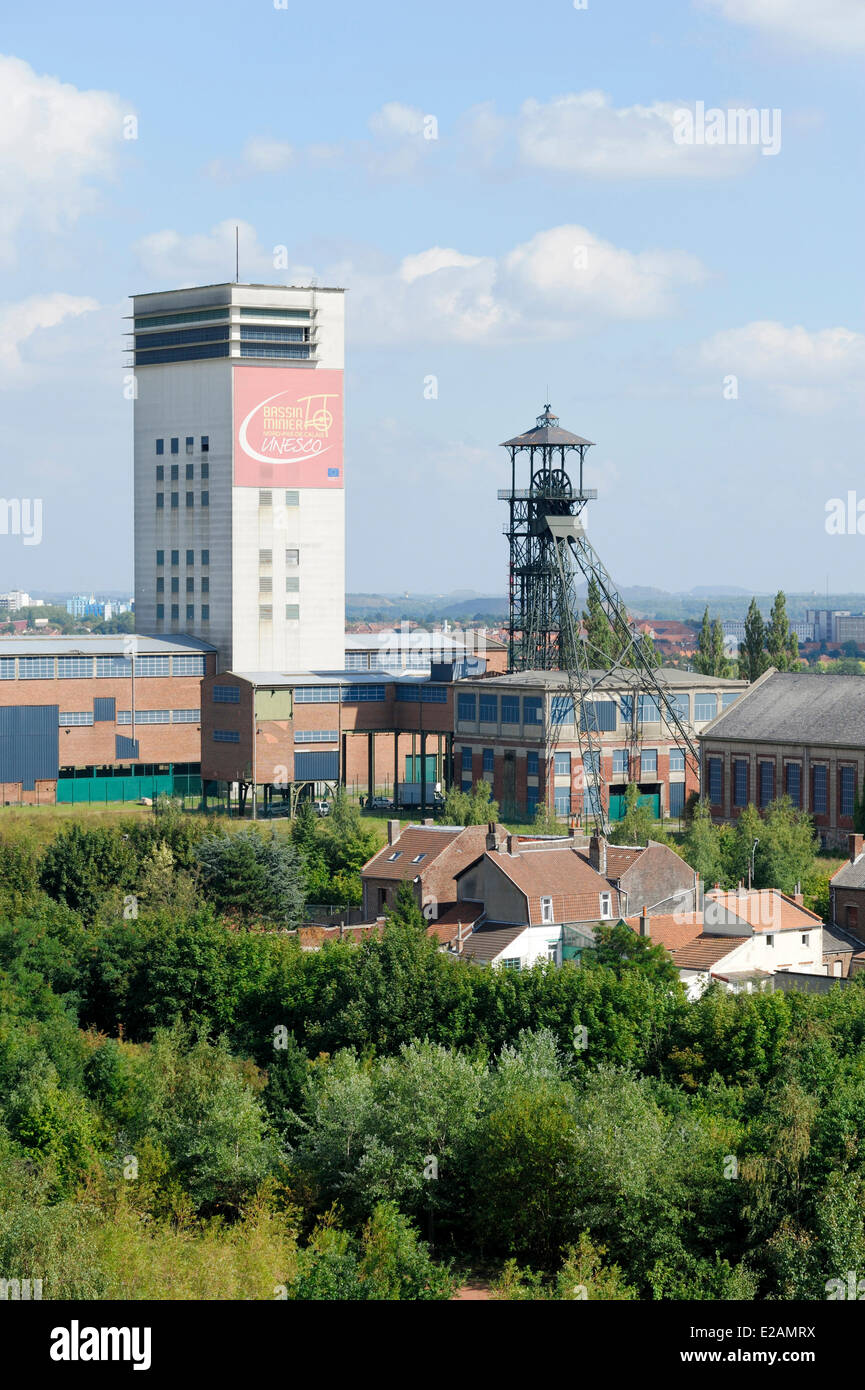 11 19 pit twin slag heaps hi-res stock photography and images - Alamy