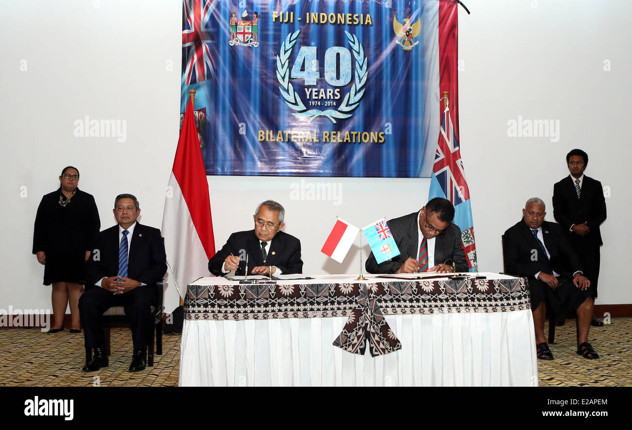 Small meeting areas hi-res stock photography and images - Alamy