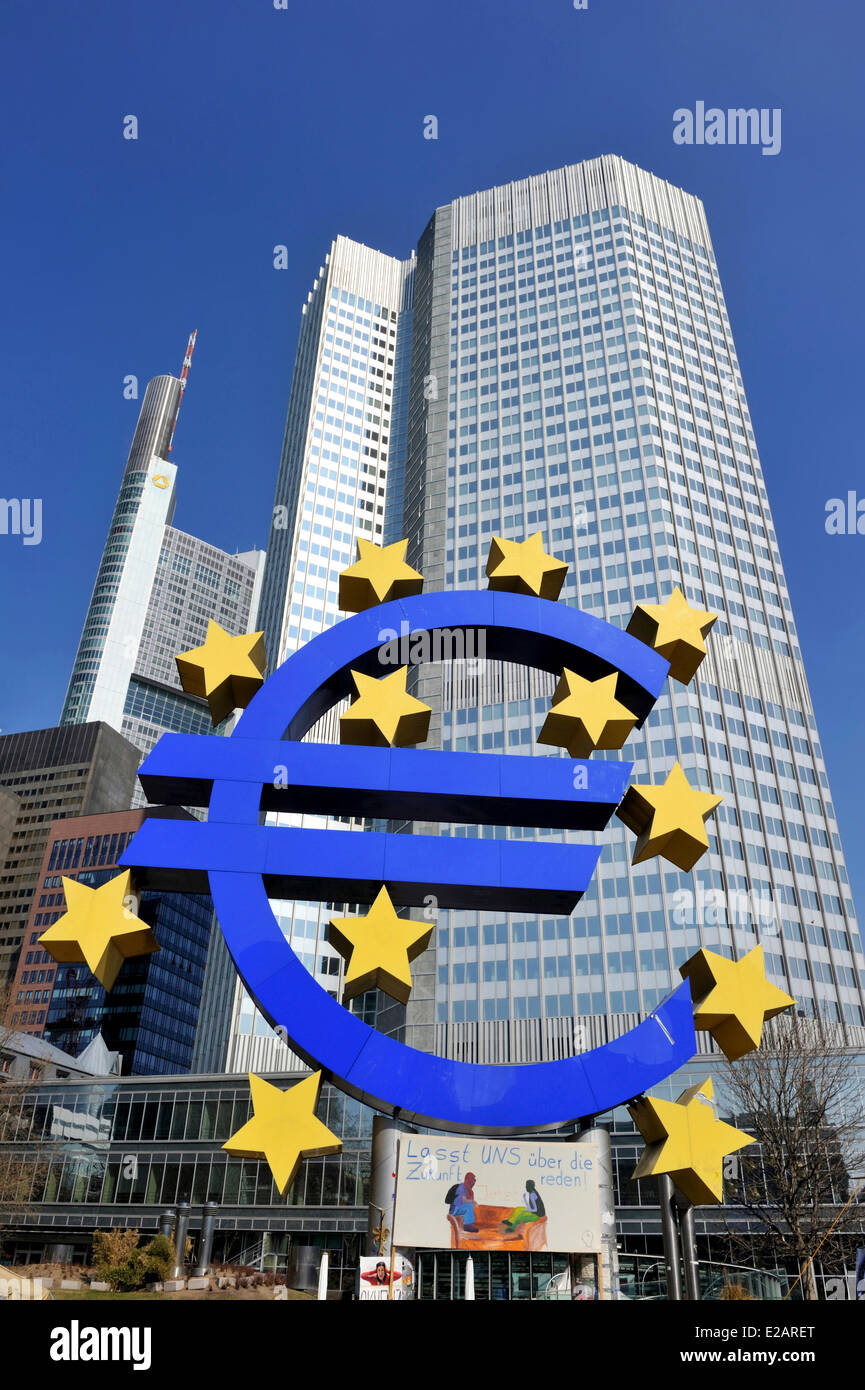 Germany, Hesse, Frankfurt am Main, Willy Brandt square, Euro sign ...