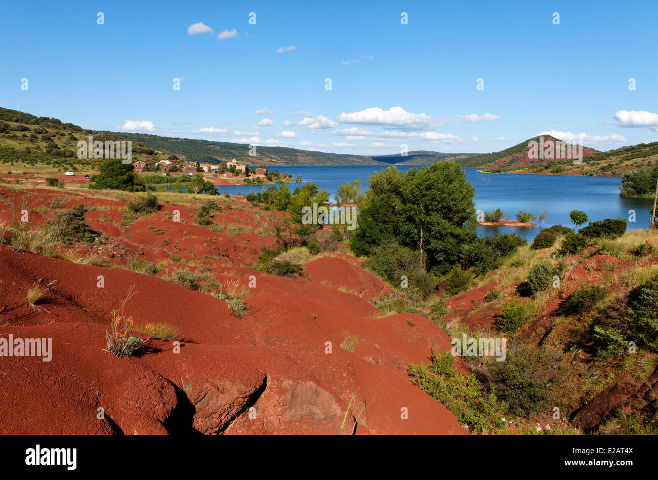 Celles france dam hi-res stock photography and images - Alamy