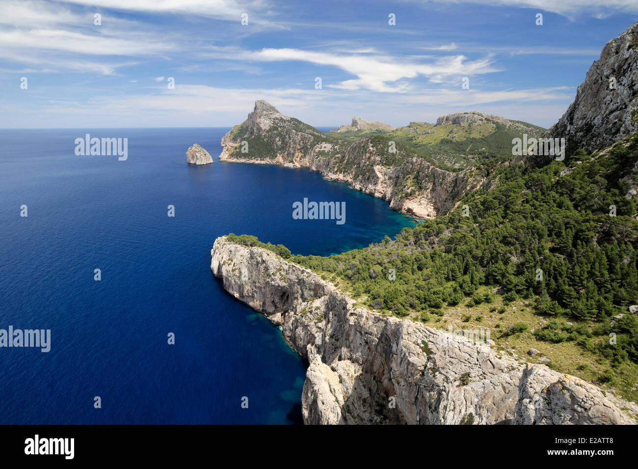 Spain, Balearic Islands, Mallorca, Formentor peninsula, viewpoint of ...