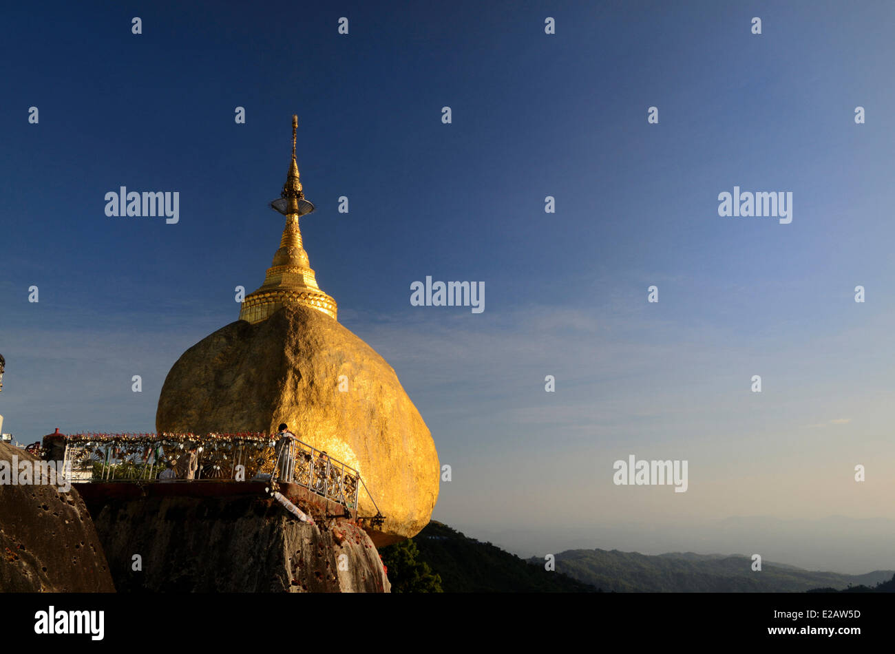Myanmar (Burma), Mon State, Kyaik Hti Yo, the Golden Rock, third holy ...