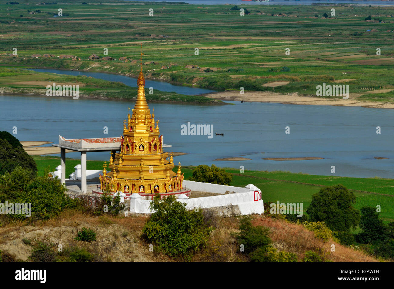 Myanmar burma sagaing division city hi-res stock photography and images ...