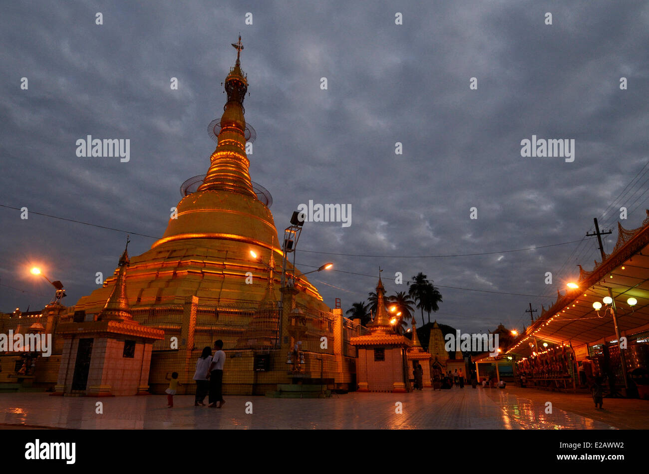 Division yangon hi-res stock photography and images - Alamy
