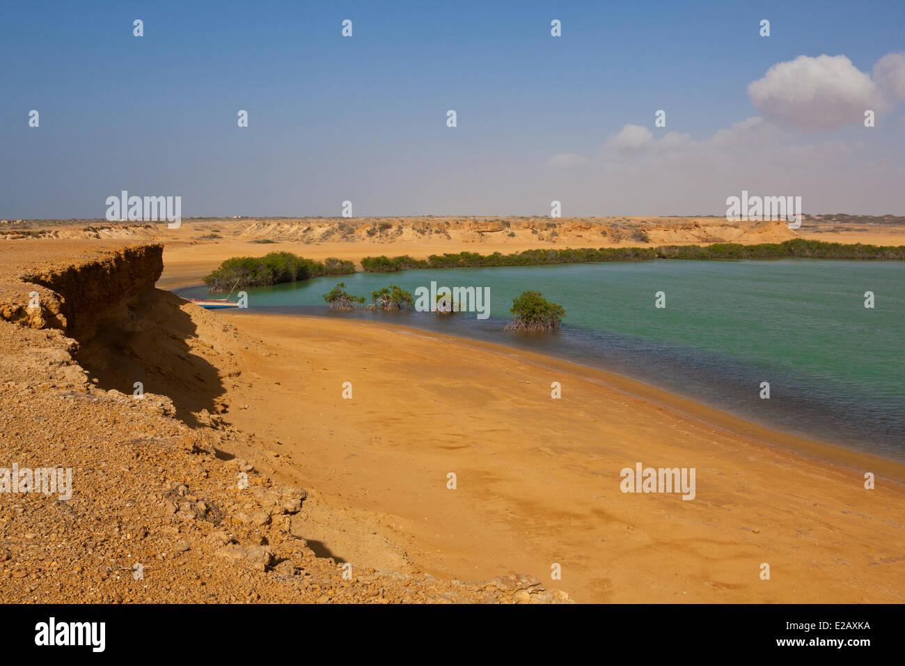Colombia, La Guajira Department, Punta Gallinas landscape at the deep ...