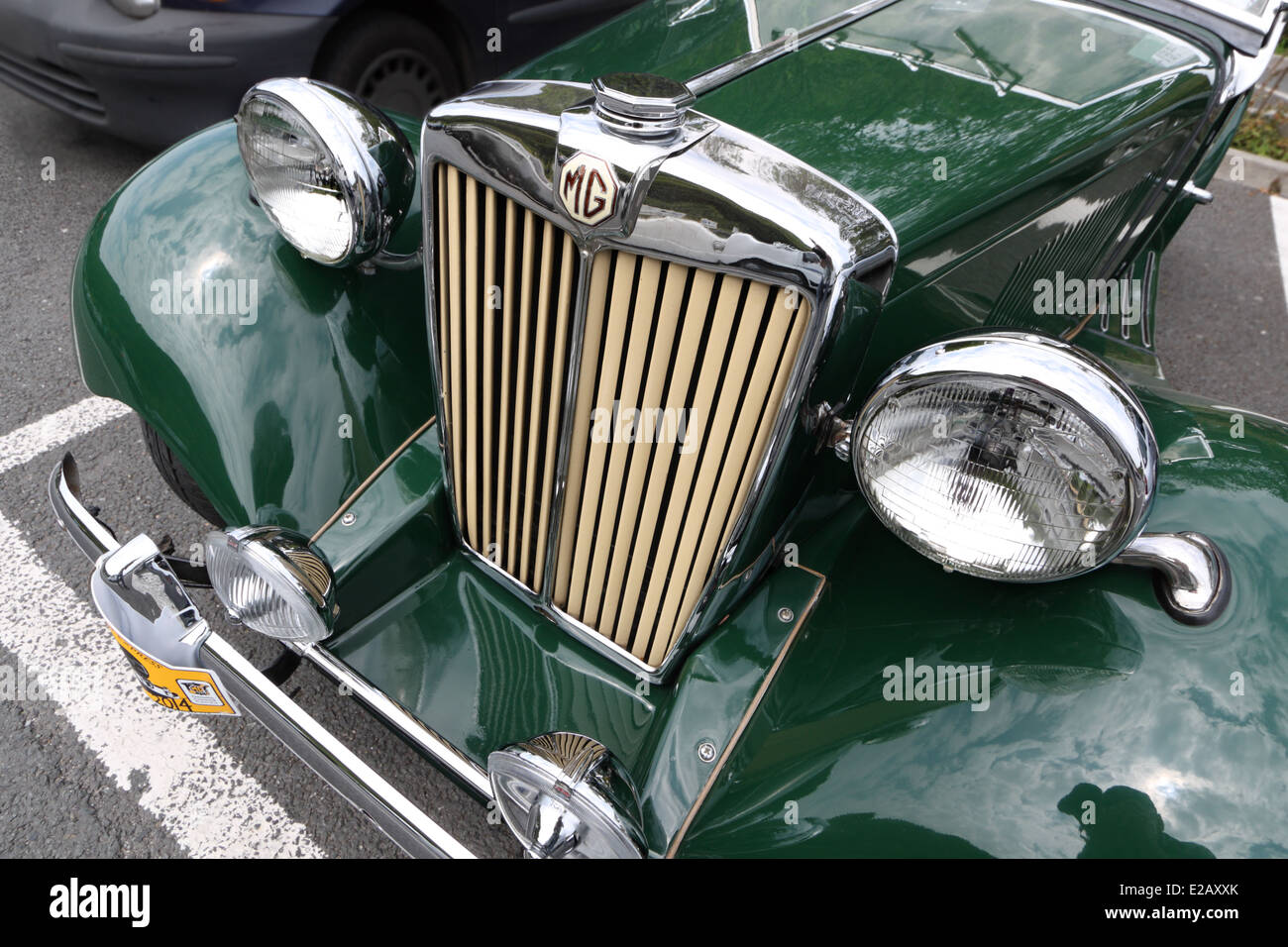 Vintage MG 18/80 sports car (front view Stock Photo - Alamy