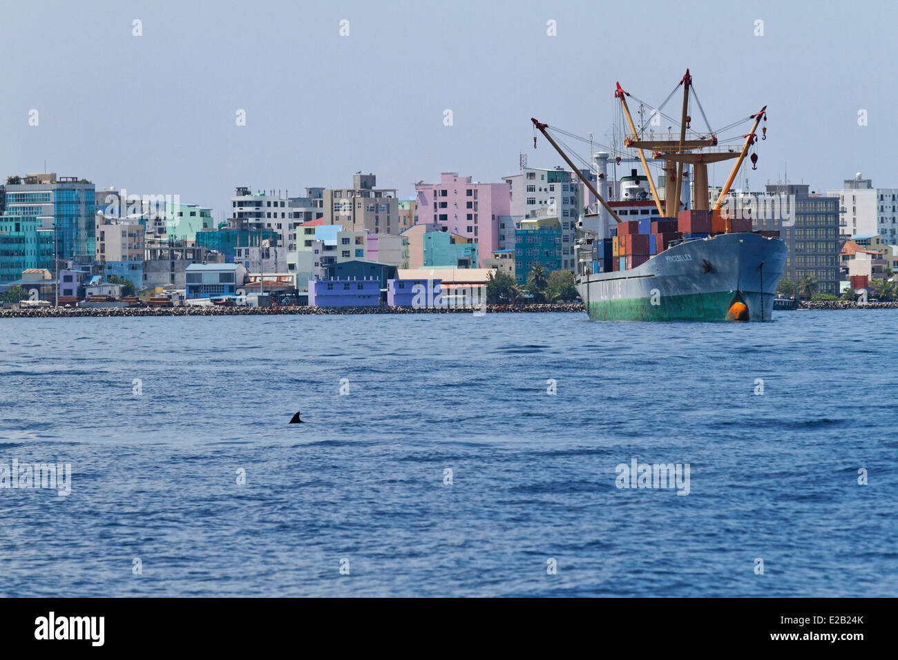Maldives, North Male atoll, Male island, view of the harbor Stock Photo ...