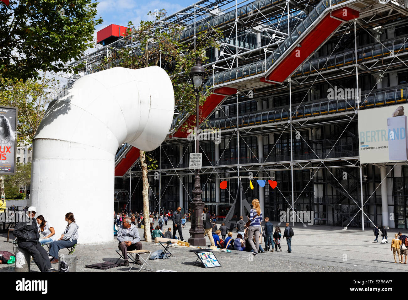 France, Paris, Centre Pompidou, by architects Renzo Piano, Richard ...