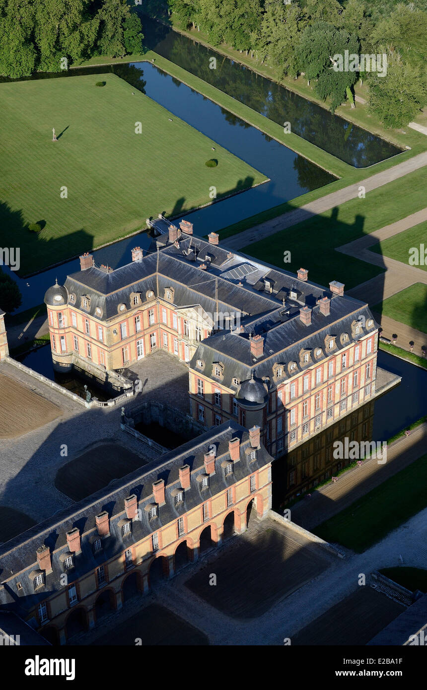 France, Yvelines, Chevreuse Valley, Dampierre en Yvelines, Chateau de ...