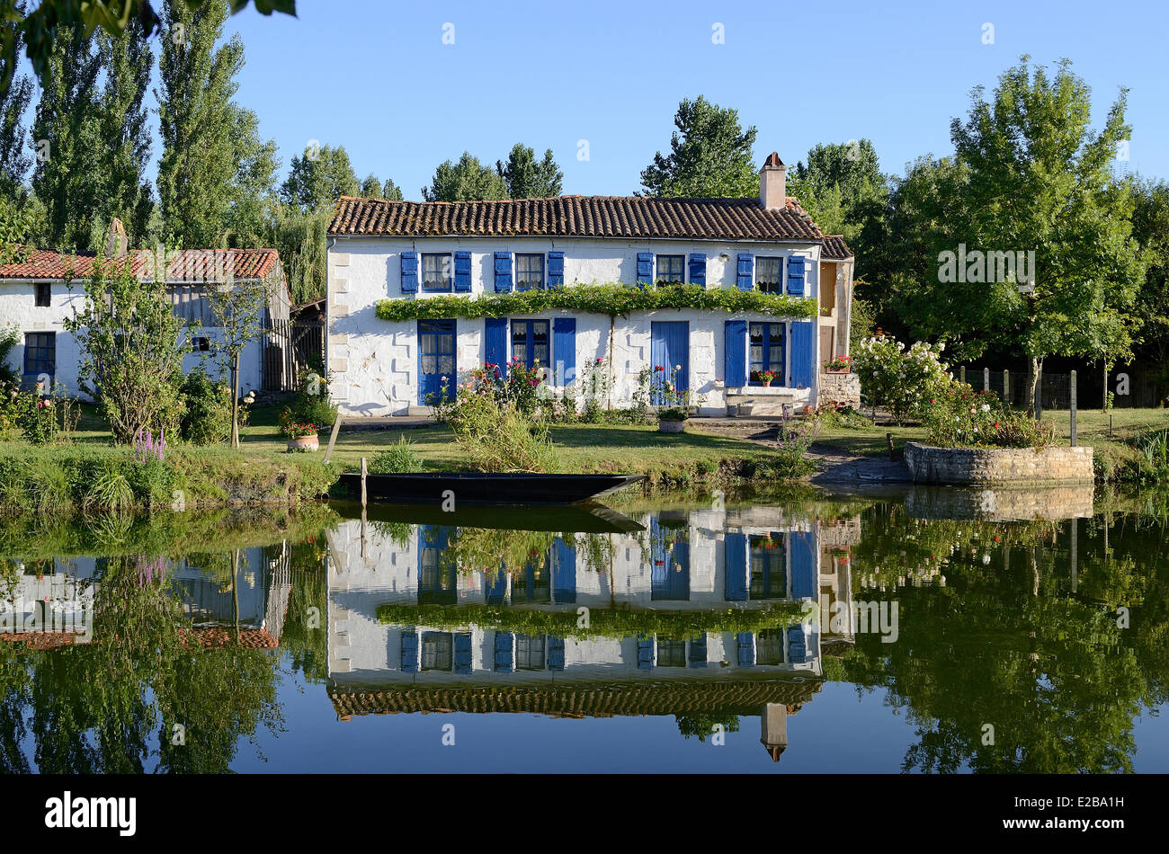 Poitevin Marsh High Resolution Stock Photography and Images - Alamy