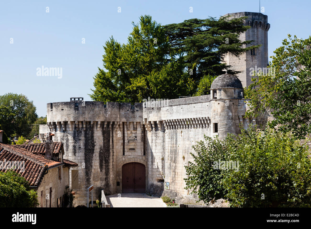 Bourdeilles dordogne hi-res stock photography and images - Alamy