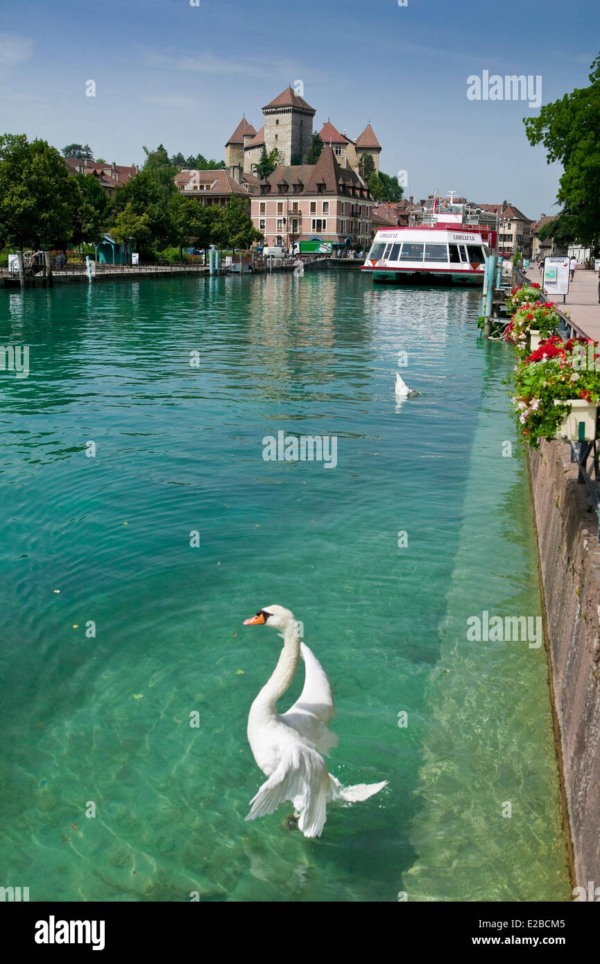 France, Haute Savoie, Annecy old town, beside the pier Perriere Thiou ...
