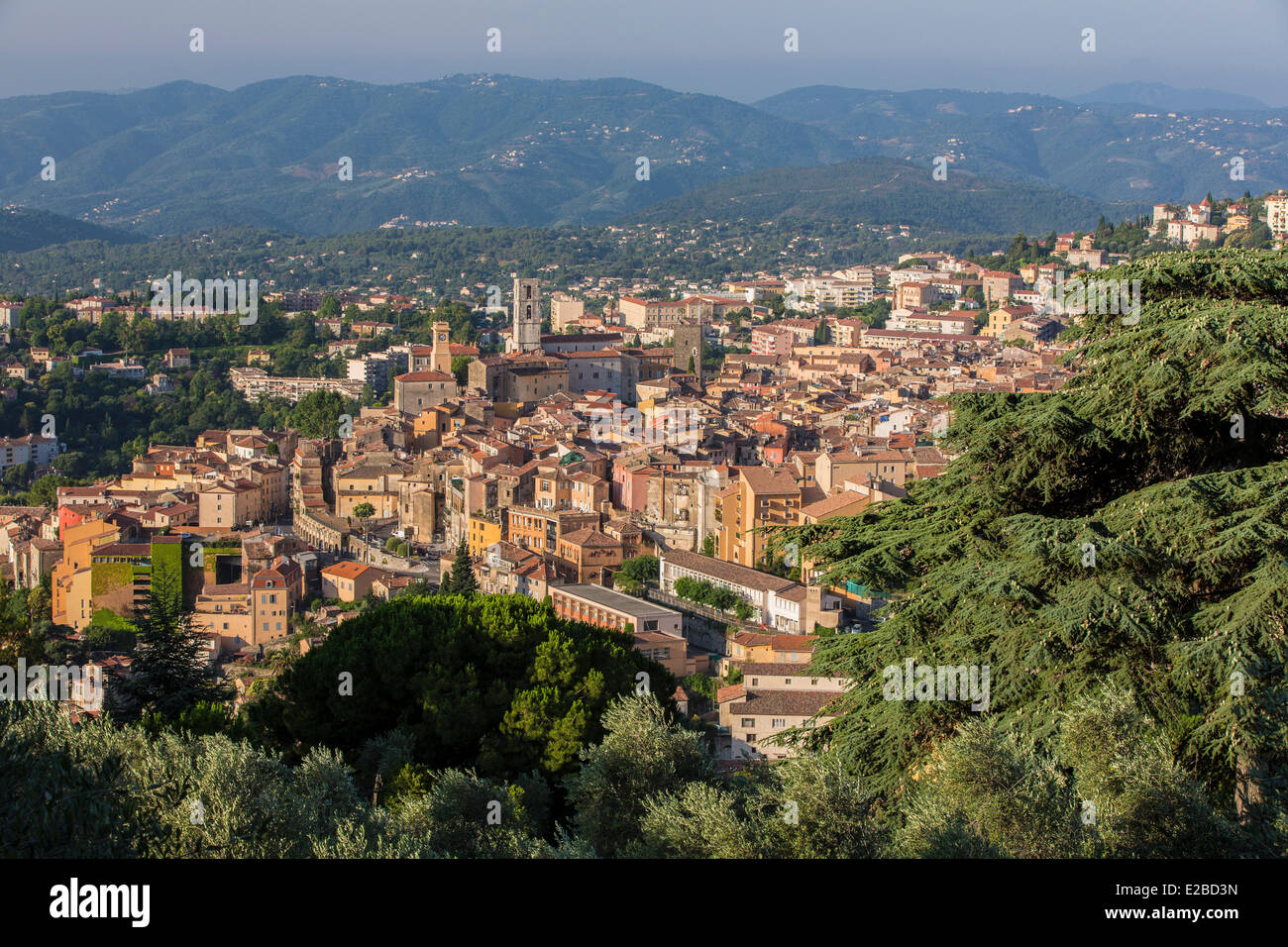 Grasse hi-res stock photography and images - Alamy