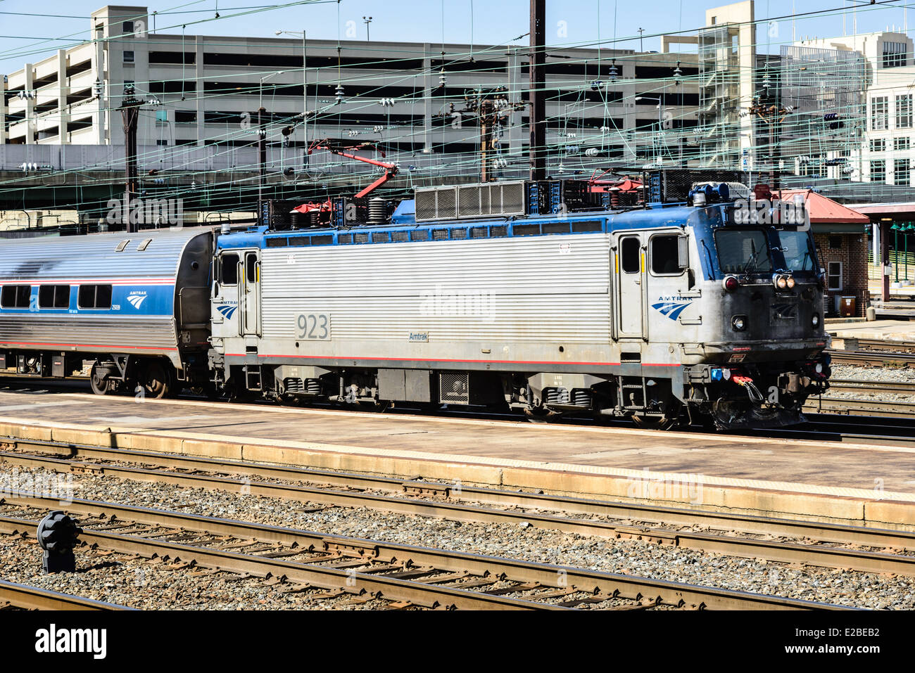 Washington dc amtrak diesel locomotive hi-res stock photography and images - Alamy