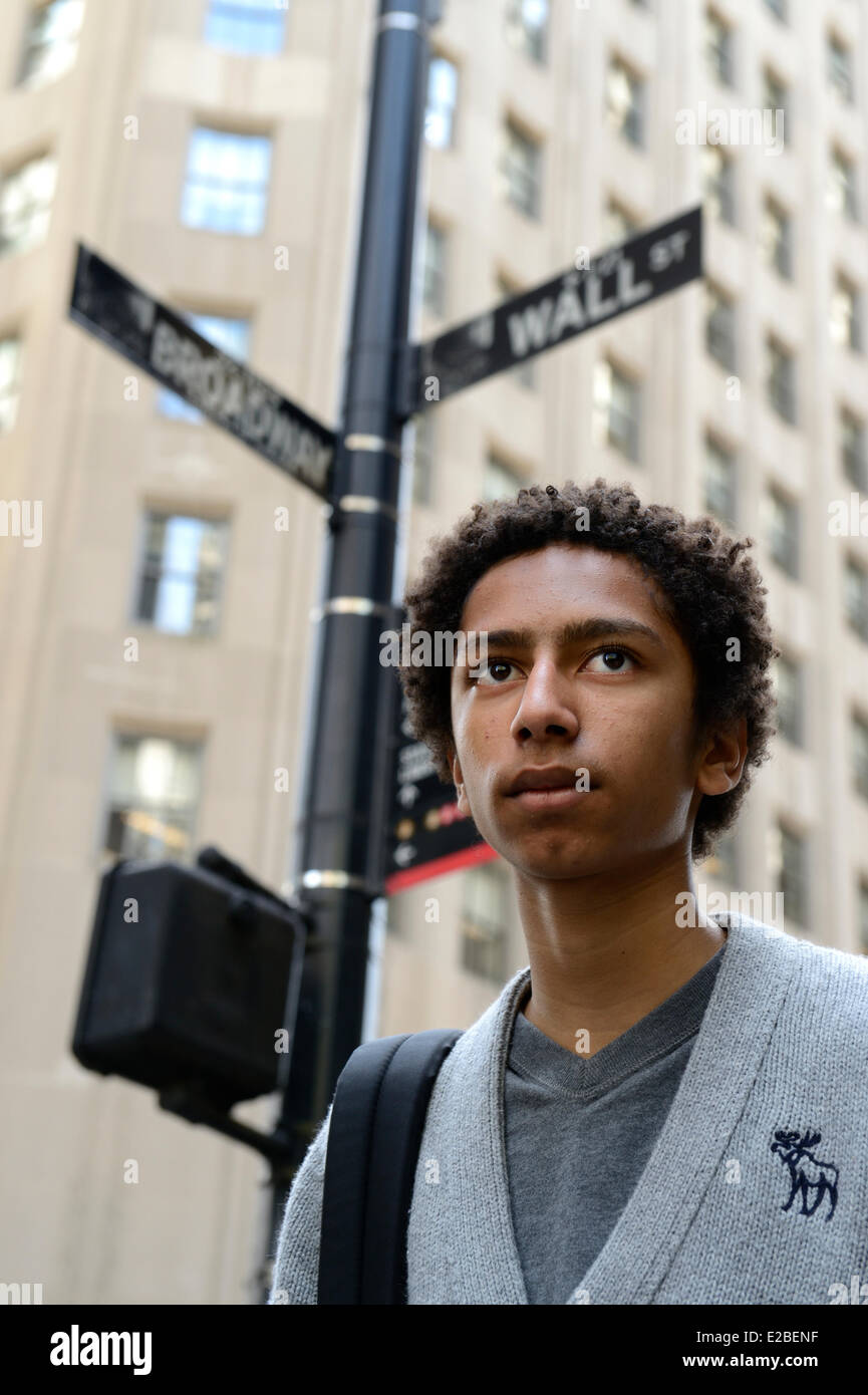 United States, New York City, Manhattan, Financial District, young man ...