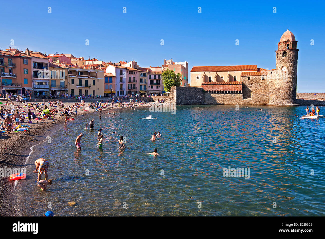 France, Pyrenees Orientales, Cote vermeille, Collioure, Boramar beach ...