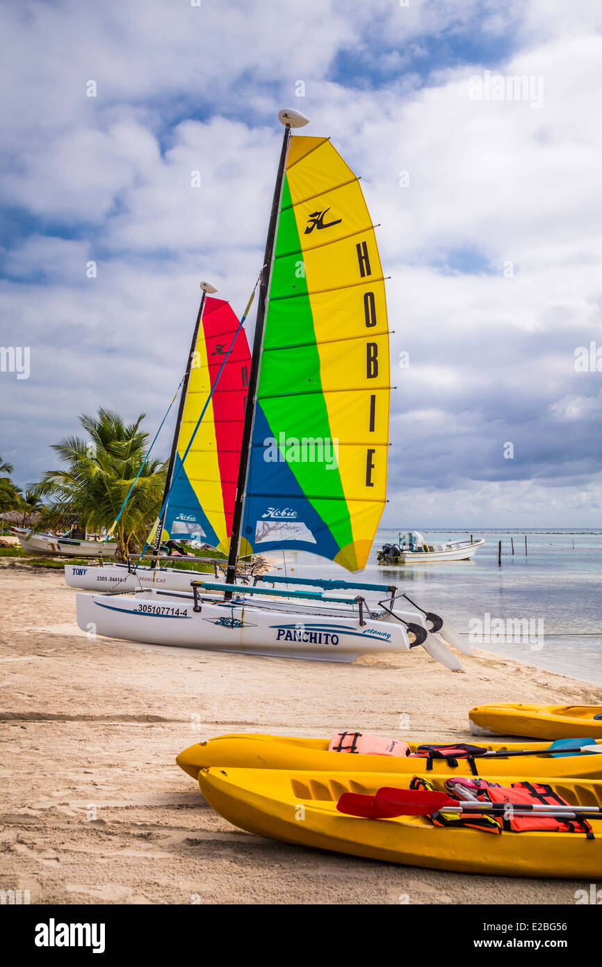 Colorful sail hi-res stock photography and images - Alamy