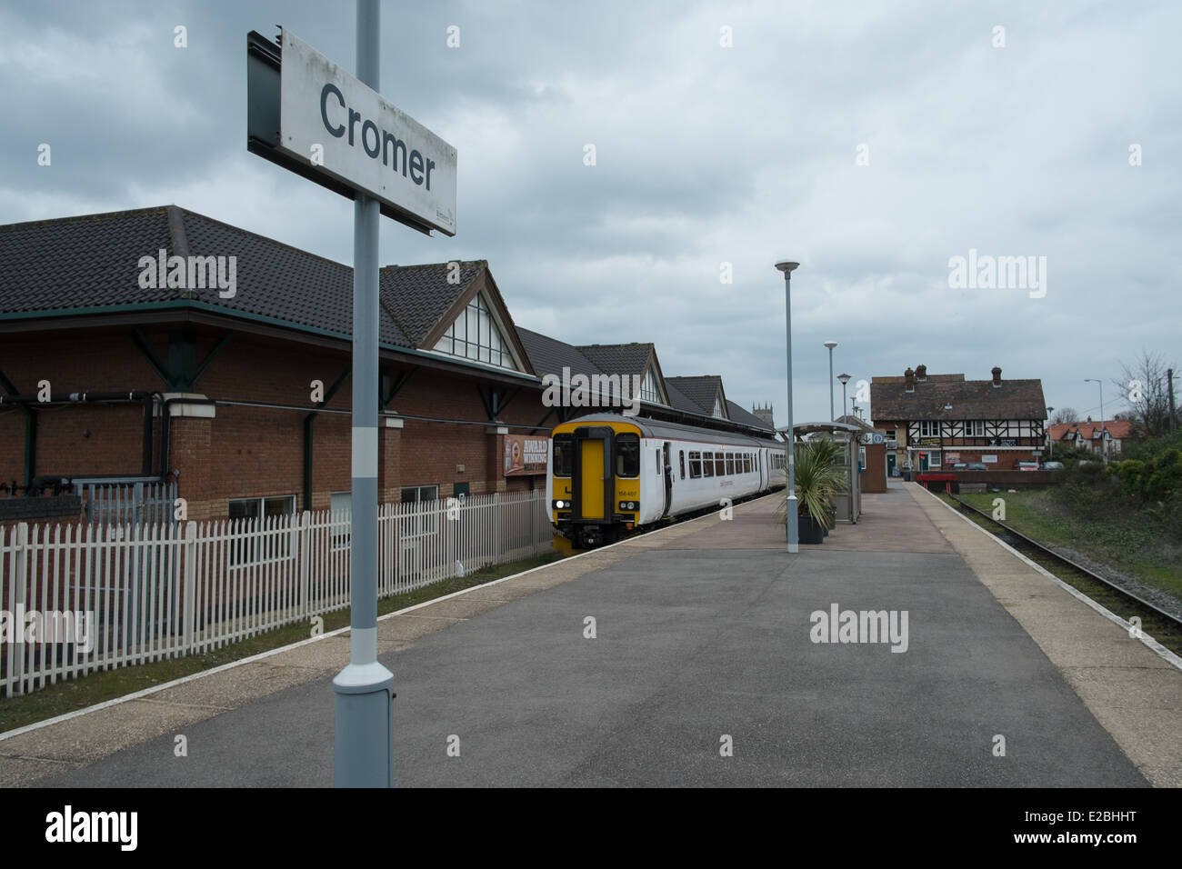 train at Cromer Railway Station Stock Photo - Alamy