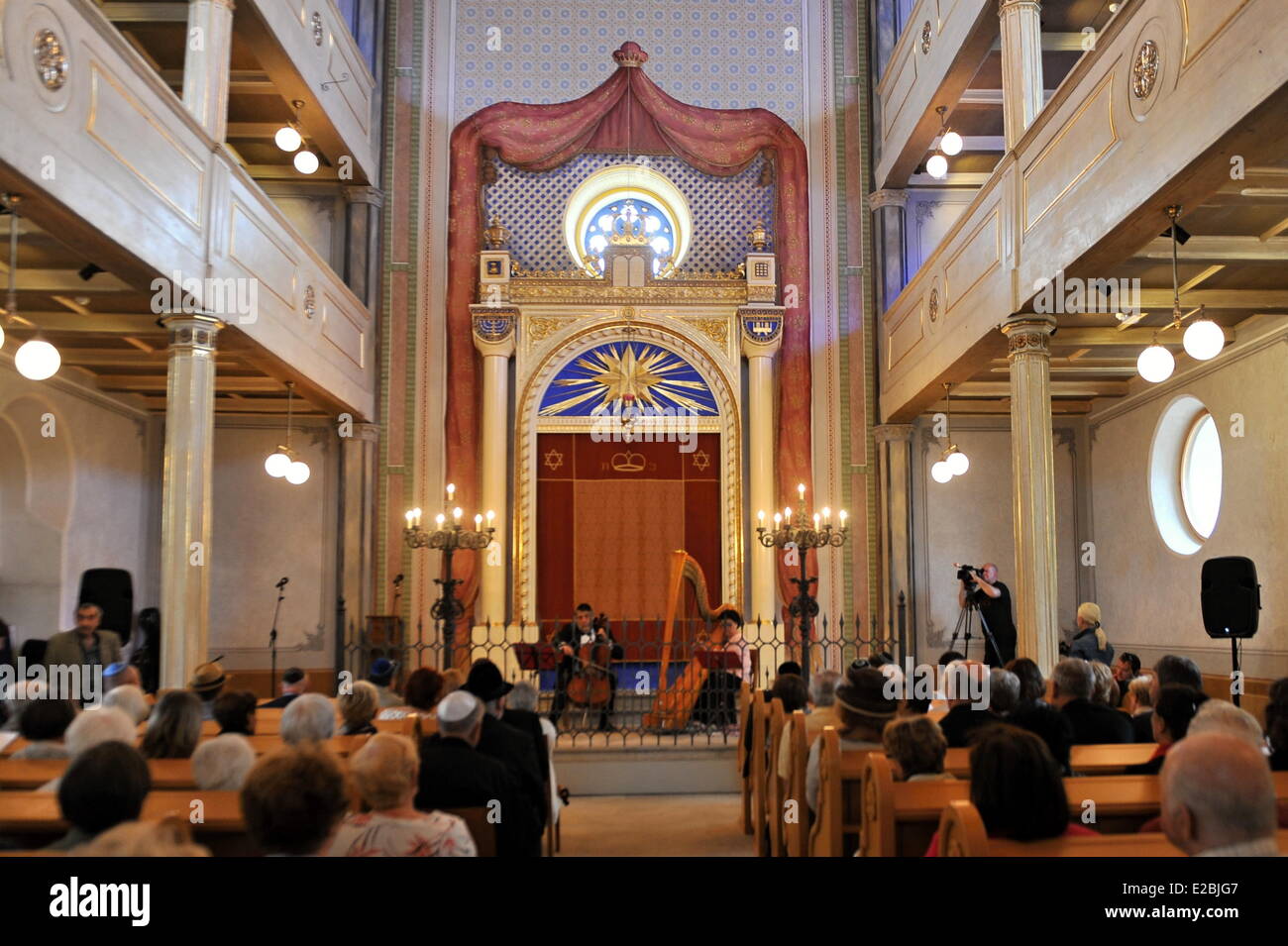 Old Synagogue in Pilsen open to public for the first time since World ...