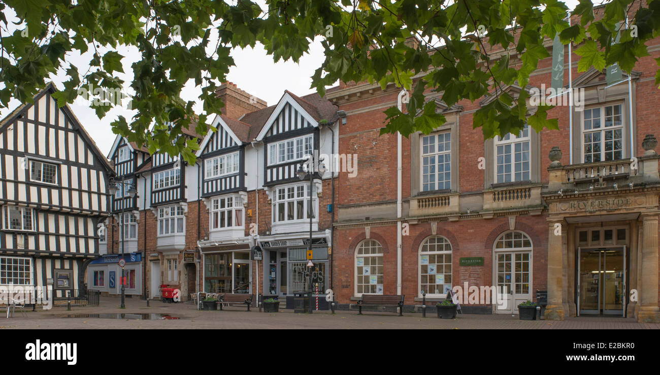 Evesham town hall hi-res stock photography and images - Alamy