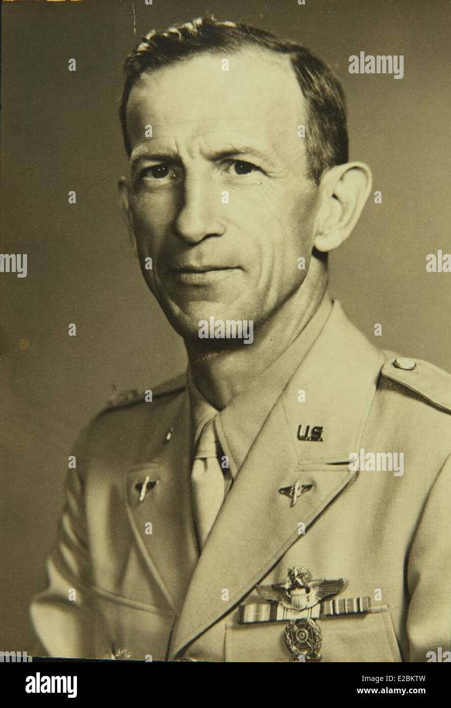 Colonel Stewart Smink was a distinguished figure in aviation ...