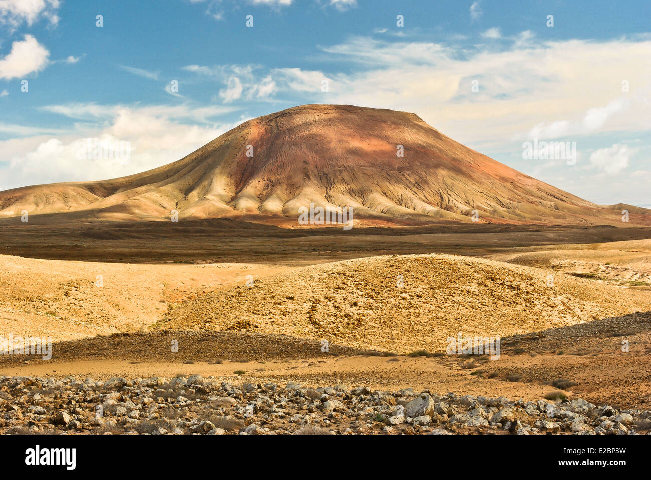 Fuerteventura volcano. Red Mountain Stock Photo - Alamy