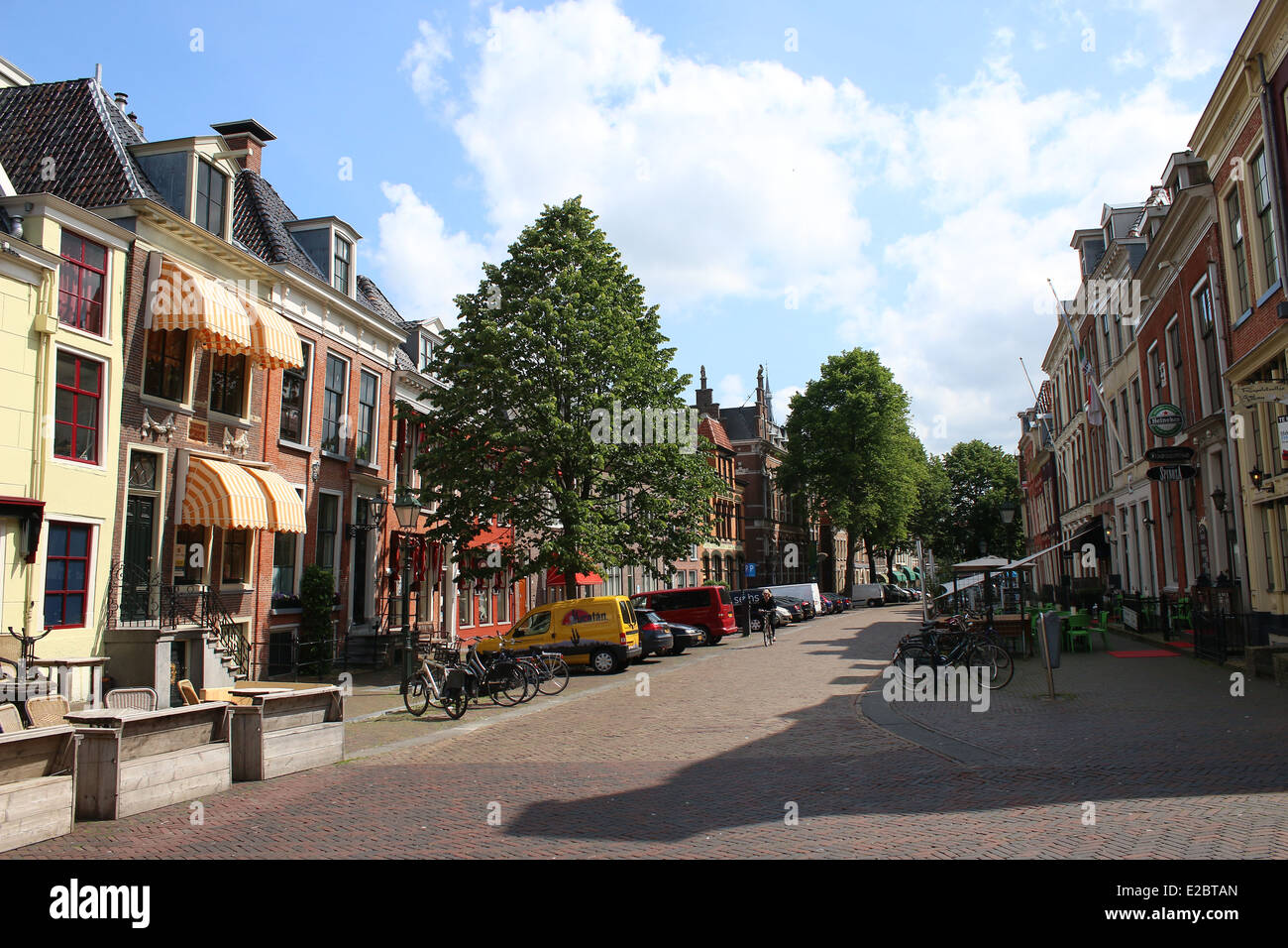 Old frisian houses hi-res stock photography and images - Alamy