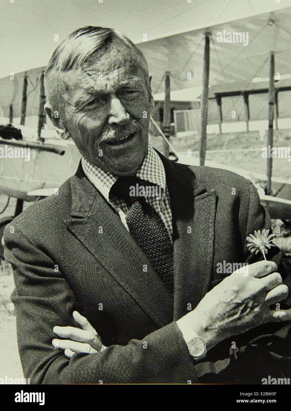 Frank tallman hi-res stock photography and images - Alamy