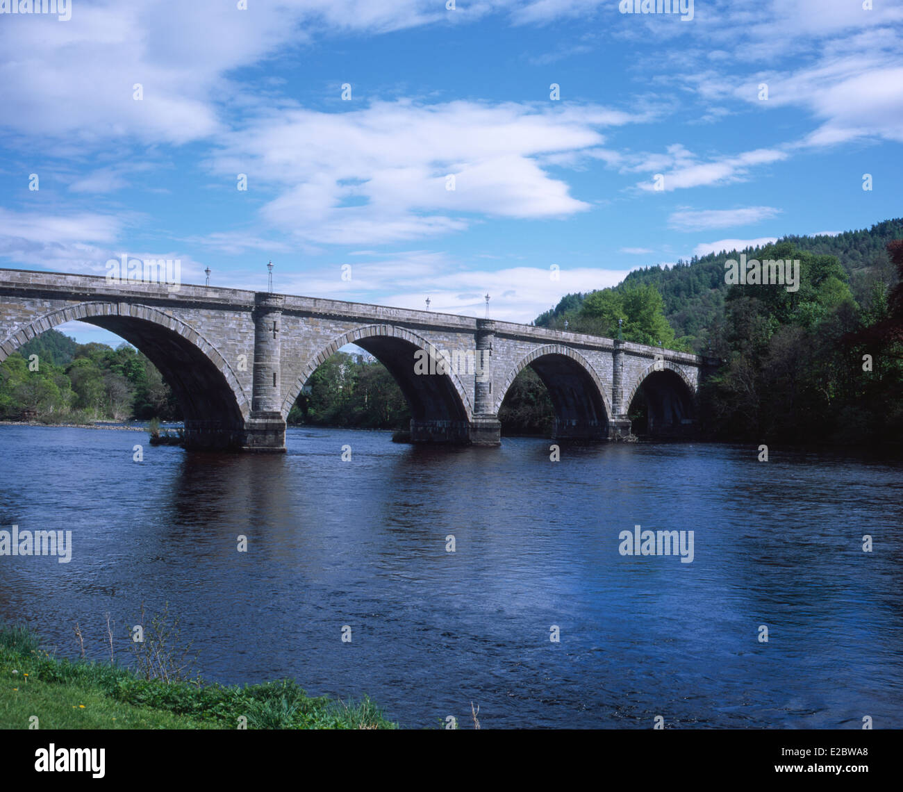 The bridge over The River Tay Dunkeld Perthshire Scotland Stock Photo ...
