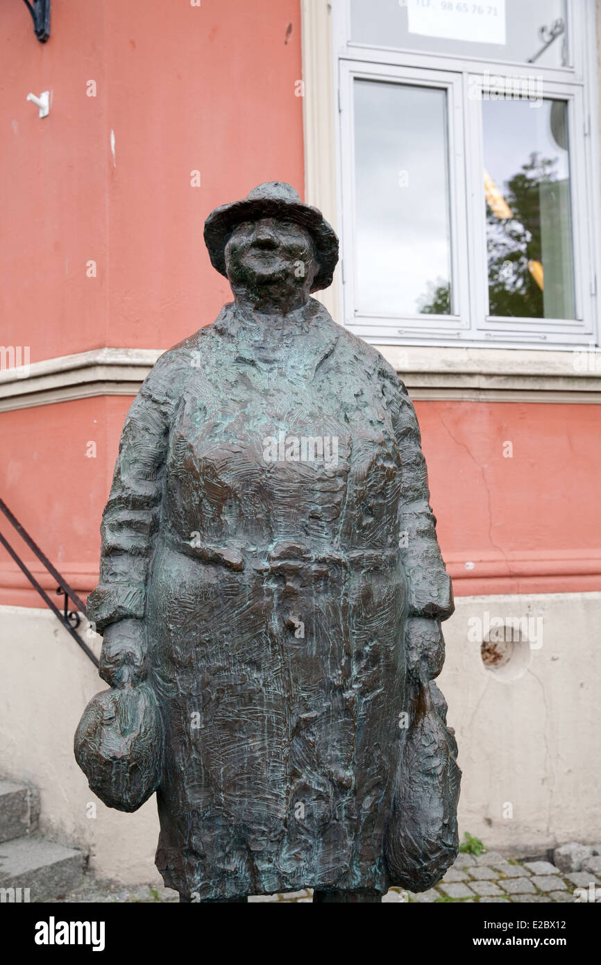 Statue in trondheim hi-res stock photography and images - Alamy
