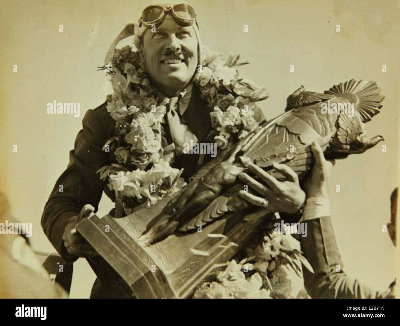 Roscoe Turner was a prominent American aviator, renowned for his ...