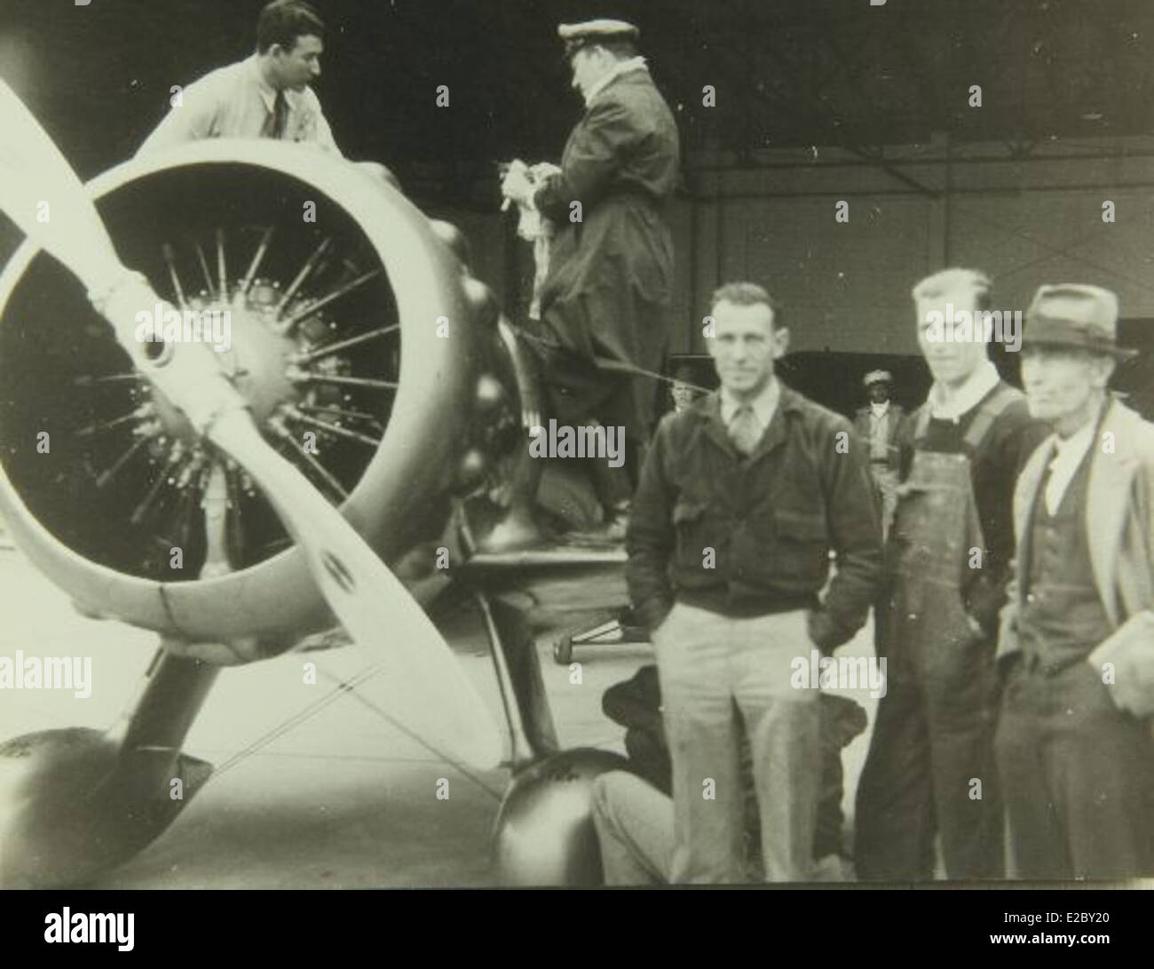 Roscoe Turner was a renowned American aviator, known for his ...
